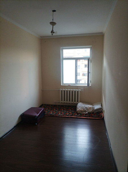 Продается 3/4/4 квартира в Янгихётском районе.