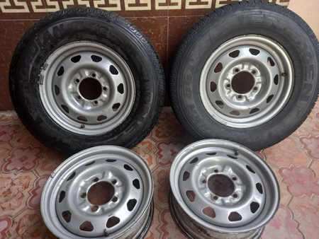 16 R 225 /75  Diska 4 ta  balon 2 ta sotiladi srochni