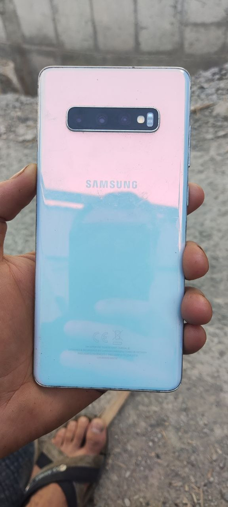 Galaxy S 10 + 8/128 GB