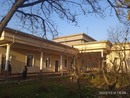 Продаются дом.Бектимир 7.ком.8.соток.