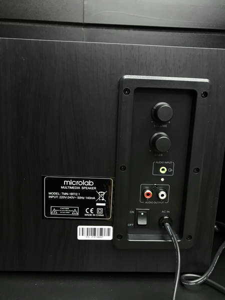 продам новый Microlab TMN-1BT/Bluetooth 5.0/AUX/32 ватт/С ДОСТАВКОЙ