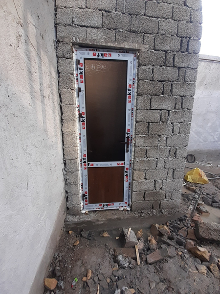 Akfa rom, akfa eshik, akfa oyna va derazalar yasab o'rnatamiz