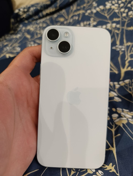 Продам iphone 15 plus