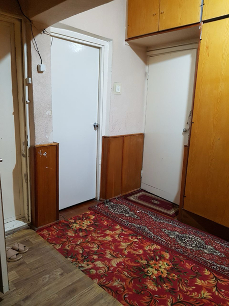 Продаётся 4 х комнатная квартира