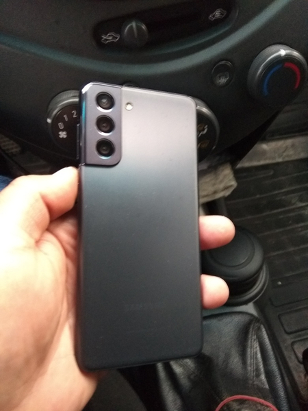 Samsung S21 8/256gb корея