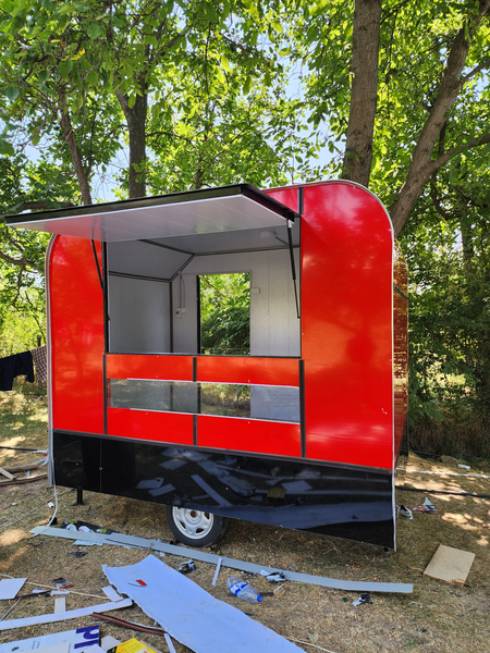 Kochma dokon futt trak
