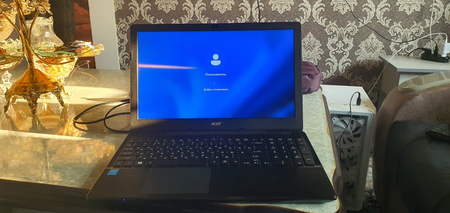 Notebook Acer offis va ish uchun core i3 Xotira 500 GB Diskavot bor