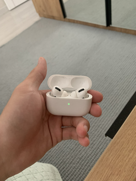 Airpods pro 1 поколение