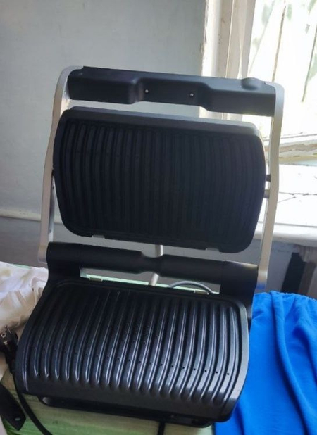 Настольный гриль TEFAL GC712D12