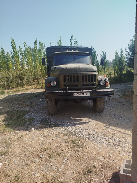 Zil 131 sotiladi