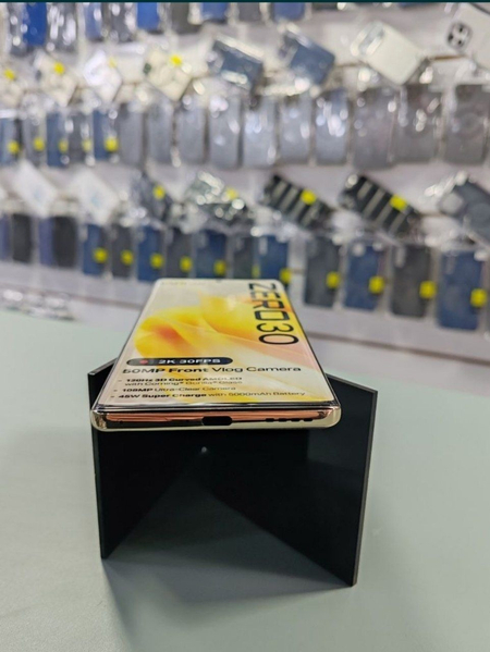 Infinix zero 30 16 ga 256 talik