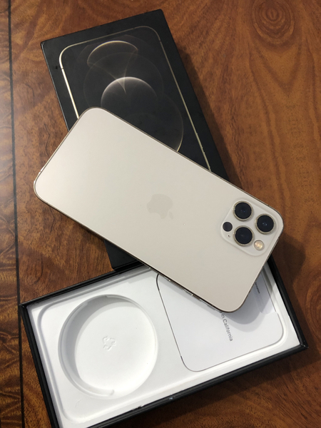 iPhone 12 Pro Natural Gold 512 GB % 78