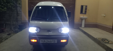 Yangi damas sotiladi. 8 500$