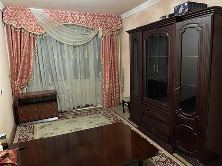 аренда квартира учтепинский р-н. такачи куча 3 ком. 1 этаж