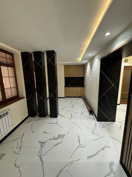 Продается Евро офис Ор-р: метро Космонавтов 82м2