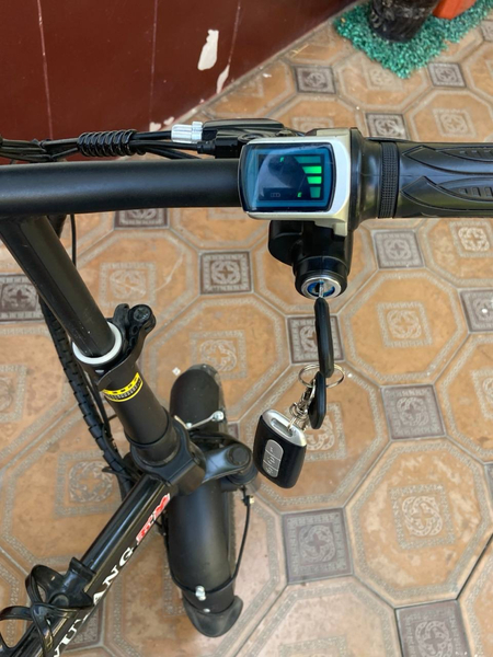 Elekro skuter sotiladi