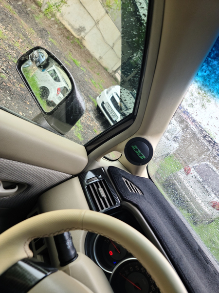 Nissan Tiida , latio sedan 2008