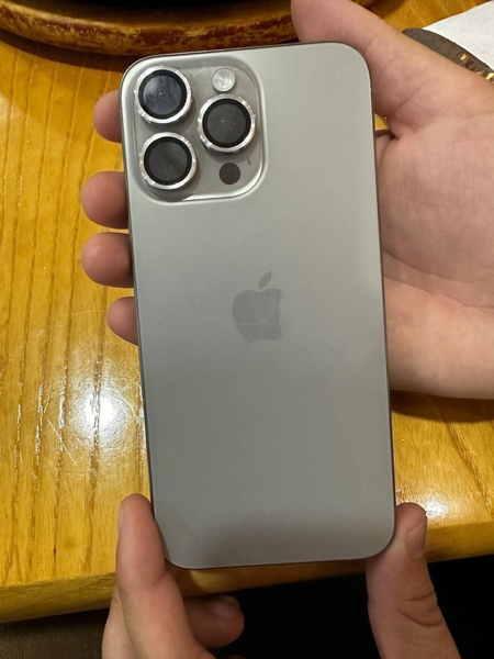 Iphone 15 pro max  256 tali