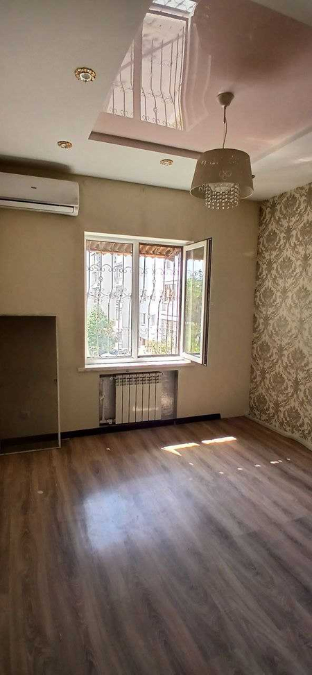 Квартира в центре Юнус Раджабий 1/1/4 Орр Набережная Анхор