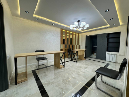 Продаётся офис 85м2 улица Лисунова  / Ресторан Парвоз
