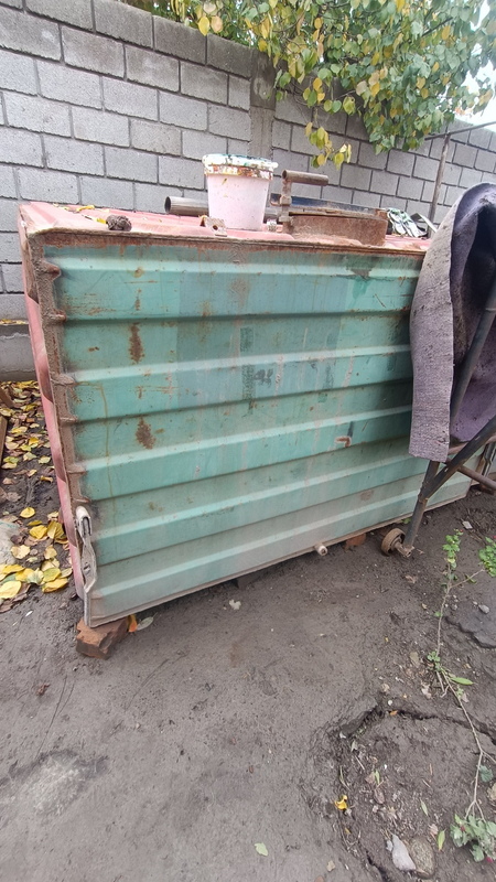 Bochka 4 tonnali 2 ta bor