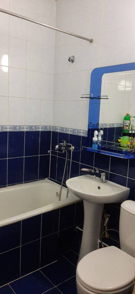 Продается своя 5 ком квартира