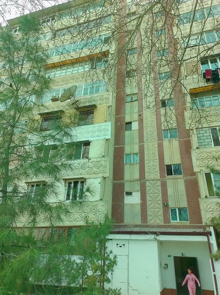 Срочно! Недорого! Продаётся 4х комнатная квартира