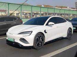 Byd Seal Elite 2023 muddatli tolovga halol nasiya savdo