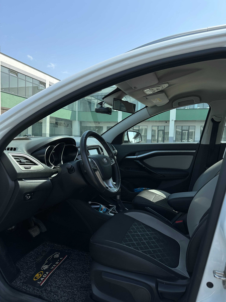 Lada Vesta SW Cross 2021 комплектация Full
