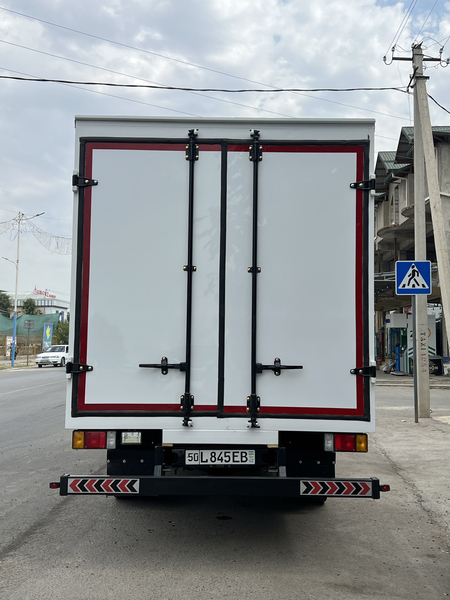 Isuzu sotiladi 2014 yil