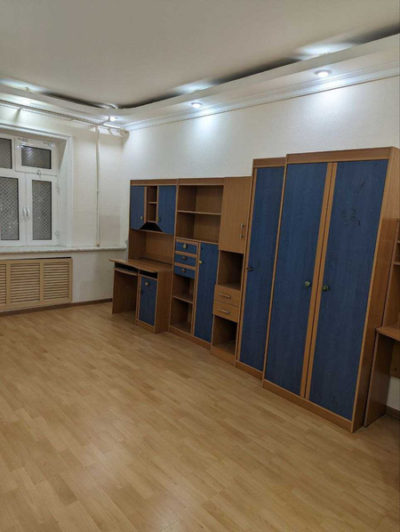 Учтепа 26 продам 4х комнатную кирпич