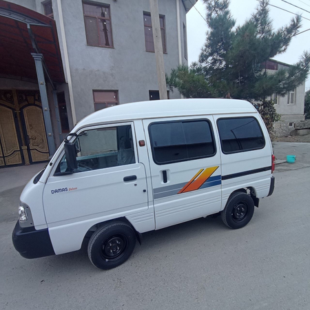 Янги дамас салондан пачка