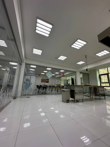 Продажа. Коммерческое помещение  270 кв м. Ю Абад 9