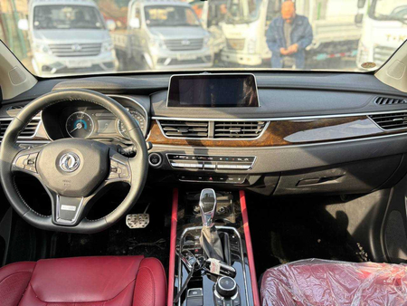 DongFeng Glory 580 Pro чёрного цвета