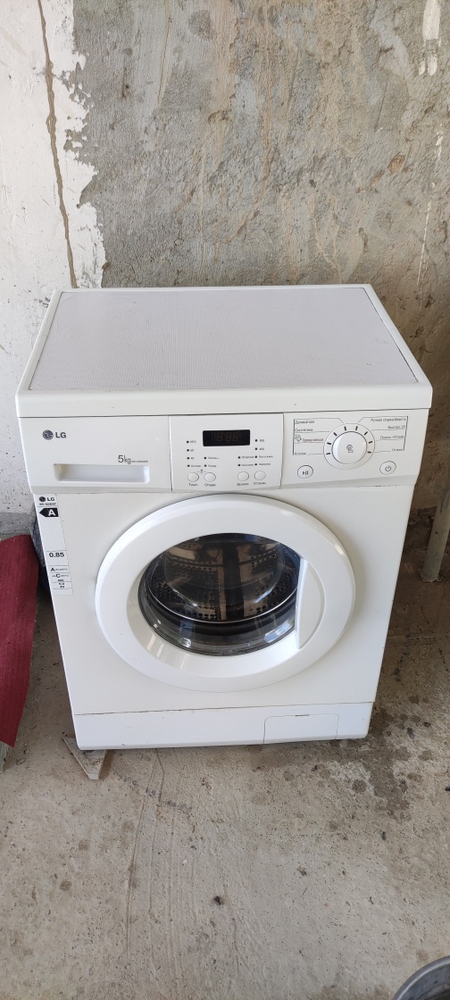 LG 5Kg стиральная машына