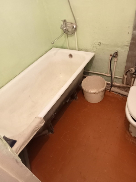 Продаётся 1 комнатная квартира г. Самарканд, адресс ул. Памирская 1-13