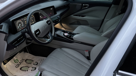 Kia K8 full options!