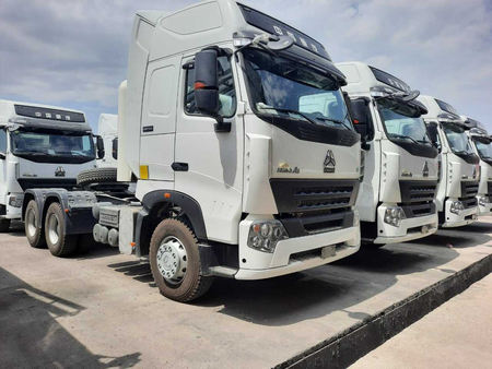 Howo-A7 6x4 CNG эгарли тягач Таййор