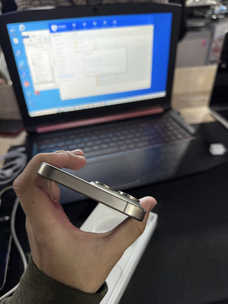 Iphone 15 pro max 256Gb 95%