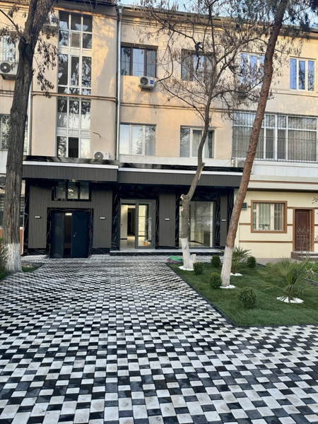 Продаю Hi-Tech Office Центре Города М.Айбек Cafe Brasserie 1линия 90м2
