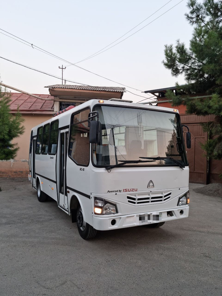 ISUZU HC.40 2016