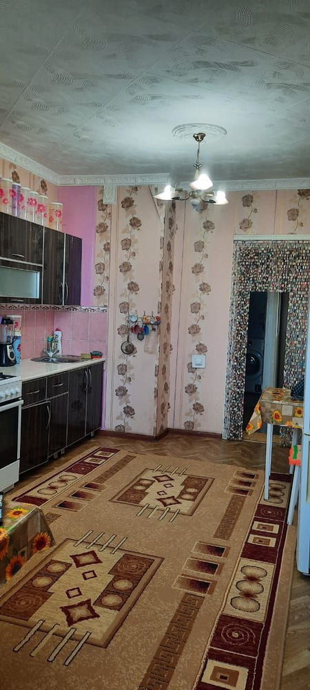 Продаётся 3х комнатная квартира Сергели 8