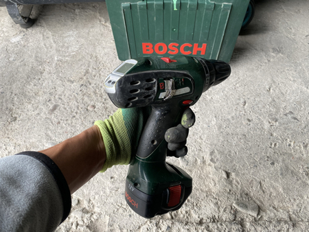 * Bosch шуруповерт оригинал б/у не дорого!