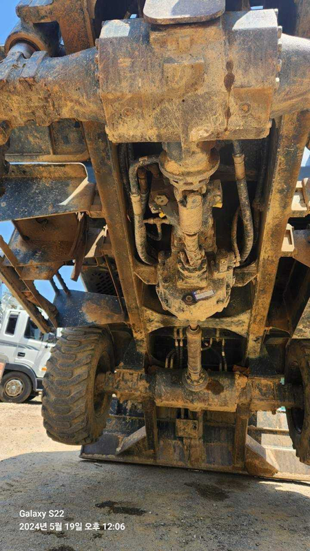Hyundai Excavator HW60