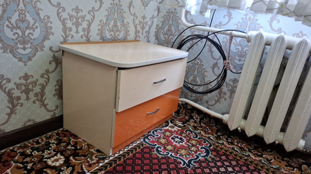 Mebellar sotiladi Servant, Yotoqxona shkafi va  1 kishilik divan
