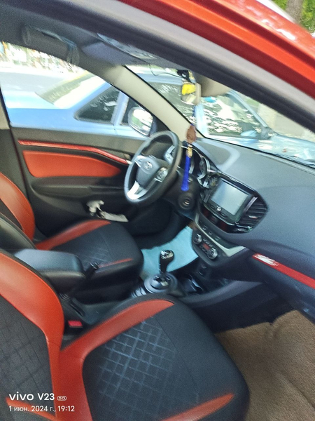 Продается своя Lada westa SW в хорошем состоянии