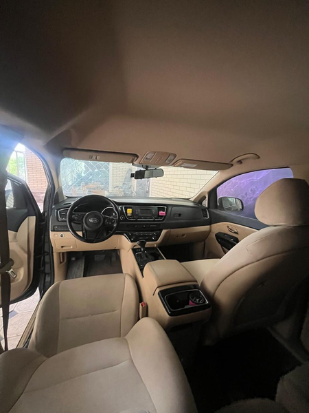 KIA CARNIVAL LONG как карнавал лонг сотилади