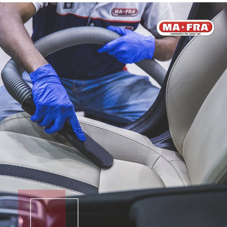 Выездная химчистка автомобиля