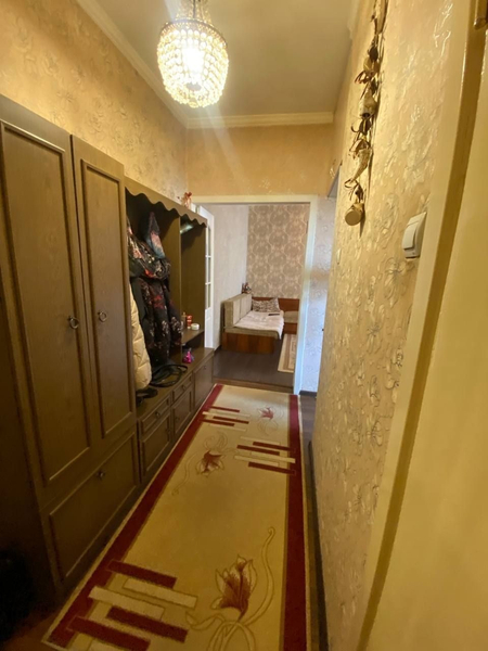 Продам 1 комнатную на Юнусабаде 15 квартале