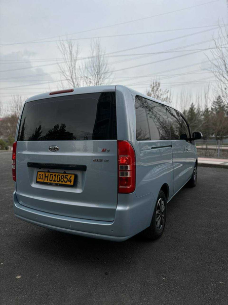 Jack Miniven Srochniy Sotiladi
